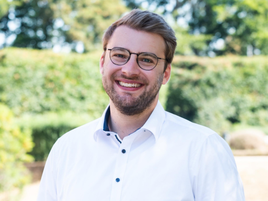 Introduction Jannis Tenhaeff – MARGA Business Simulations